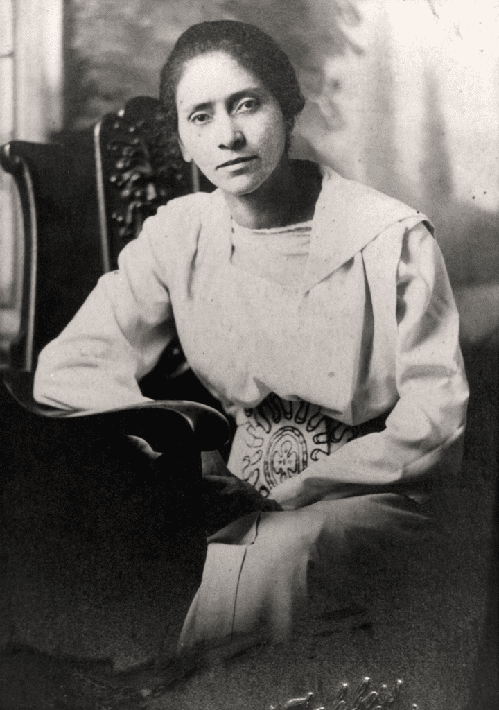 Emma Lewis Minnis - Kentucky Center for African American Heritage